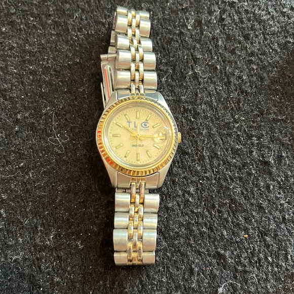 Timex | Accessories | Vintage Tlc Timex Womens Watch Bubble On Date ...